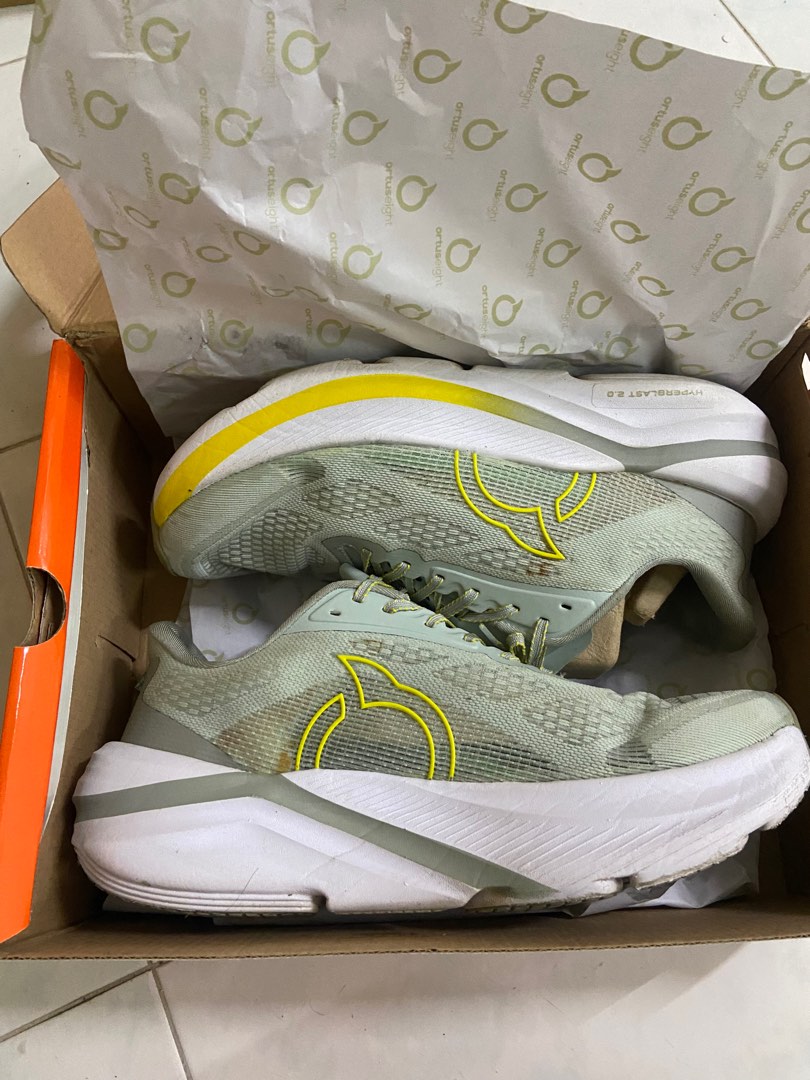 ORTUSEIGHT HYPERBLAST 2.0, Men's Fashion, Footwear, Sneakers on Carousell