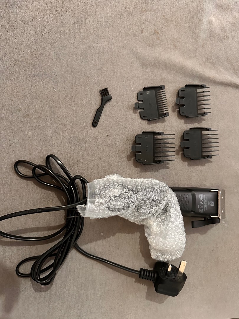 Philips Hair Clipper Hc3100/13 With 4 Click-On Combs, Beauty & Personal ...
