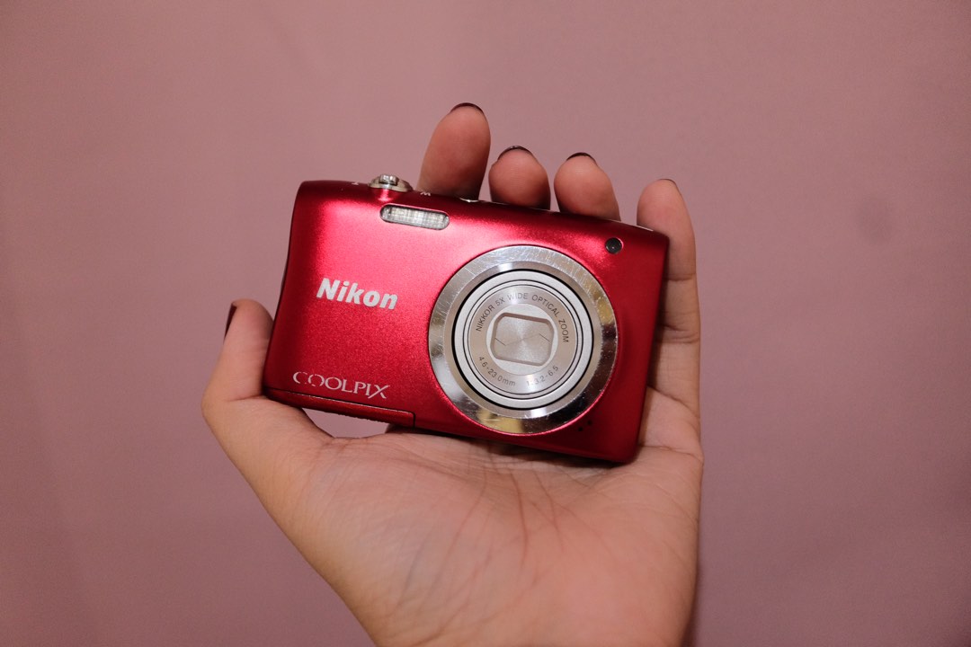 Rare red Nikon coolpix, Photography, Cameras on Carousell