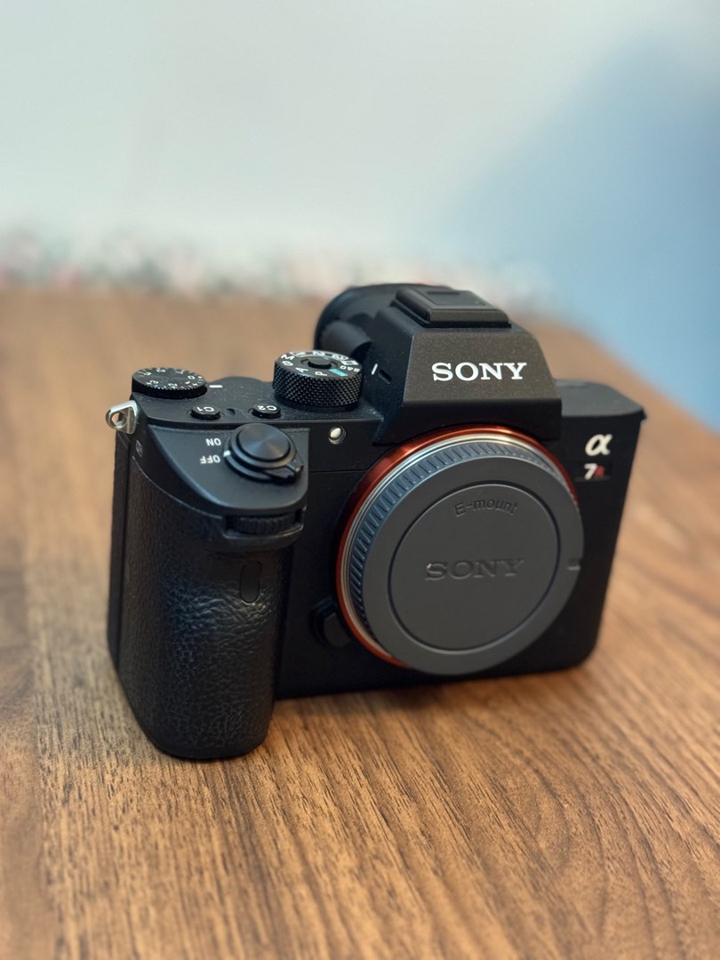 Sony Camera A7R III, 攝影器材, 相機 - Carousell