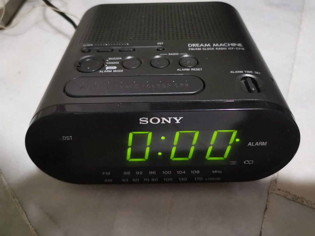 Sony Dream Machine FM Radio Alarm Digital clock ICF-C218, Audio, Other ...
