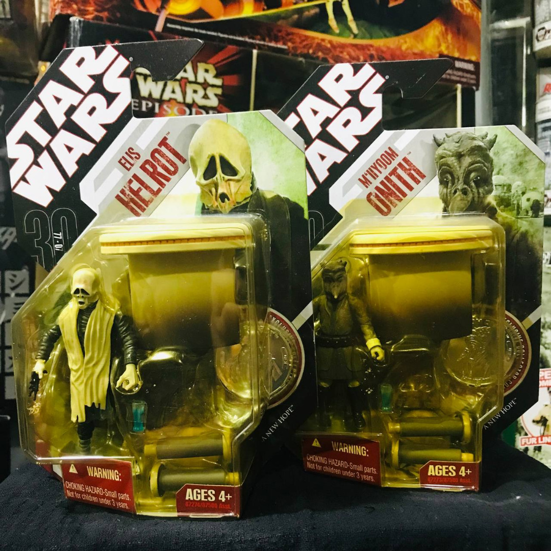 STAR WARS 3.75" 30th ANNIVERSARY #23 ELIS HELROT & #22 M'llYOOM ONITH ...