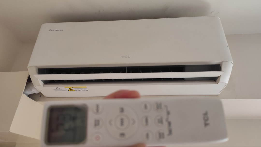 TCL 1.5 hp split type aircon, TV & Home Appliances, Air Conditioning and Heating on Carousell