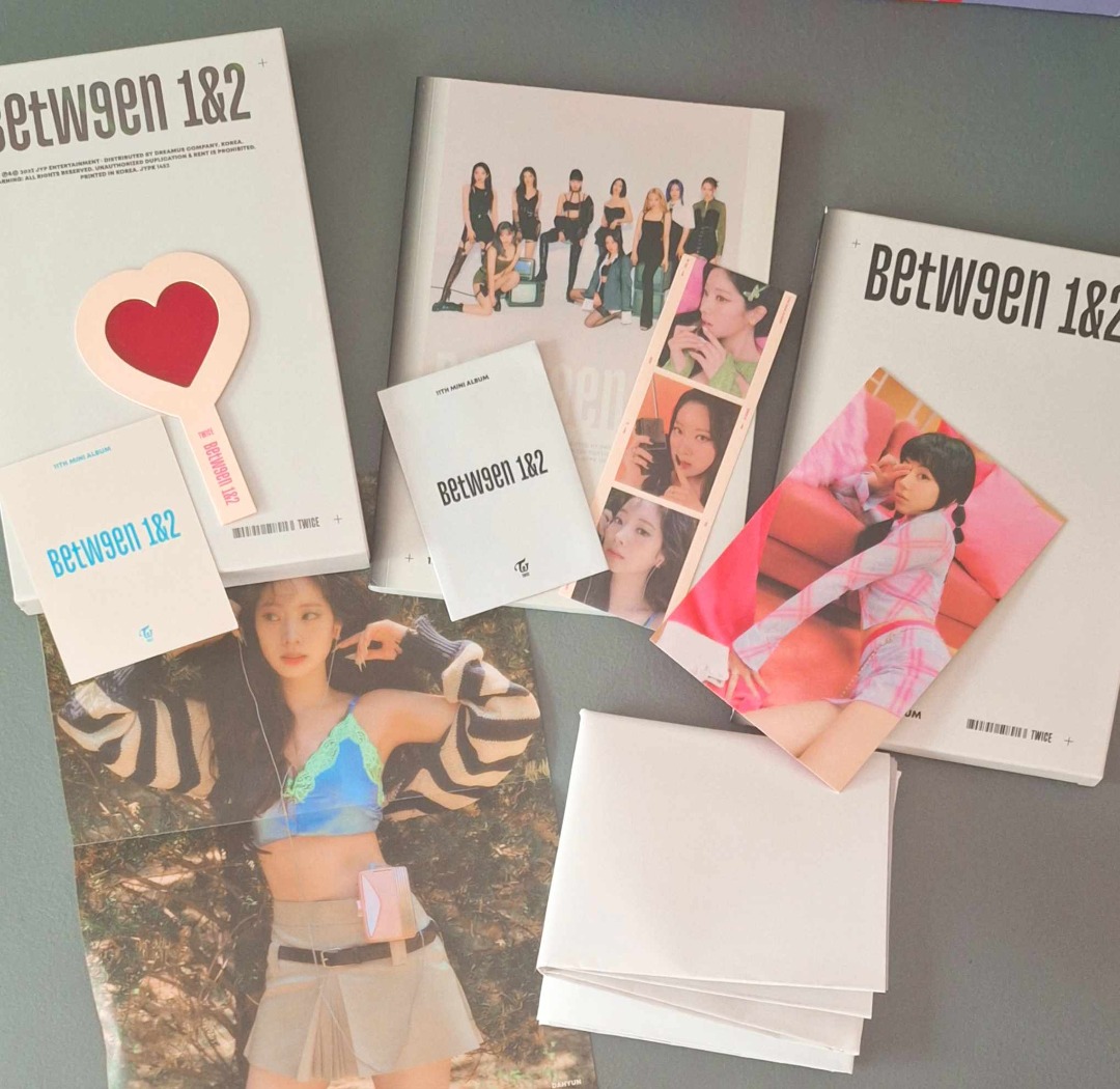 TWICE Between 1&2 Album, Hobbies & Toys, Memorabilia & Collectibles, K ...