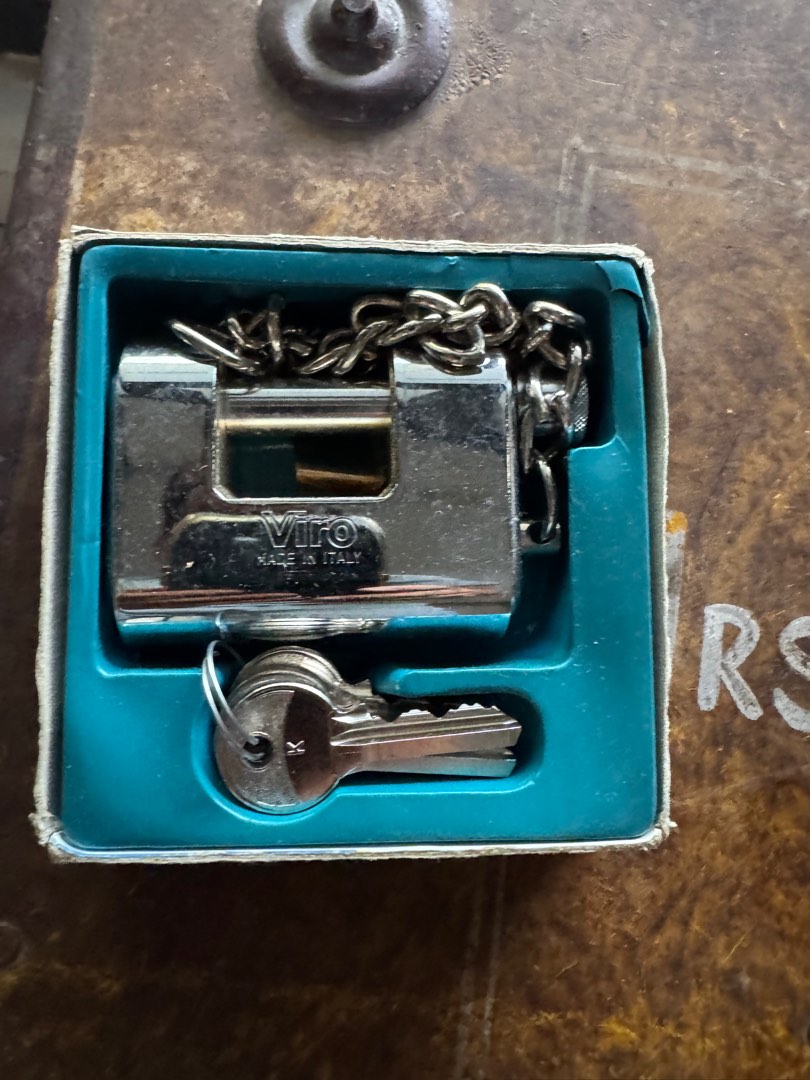 Viro armour gate lock, Furniture & Home Living, Security & Locks, Locks ...