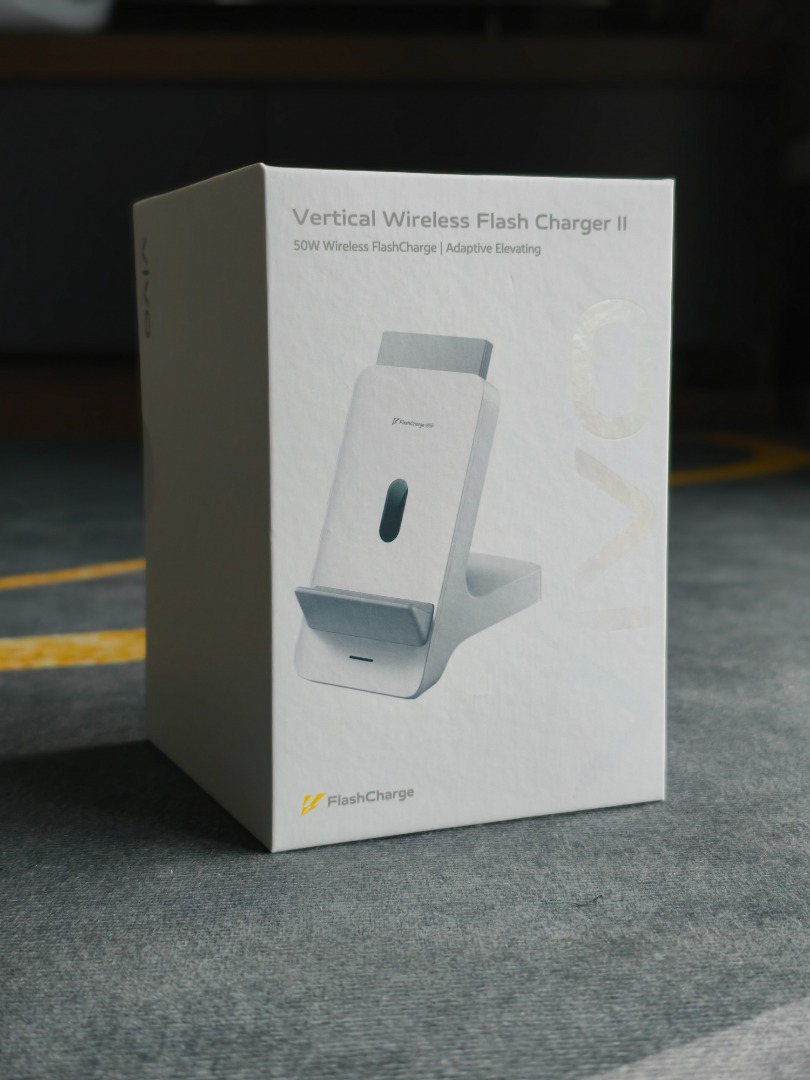 vivo 50W Vertical Wireless Flash Charger 2, Mobile Phones & Gadgets ...