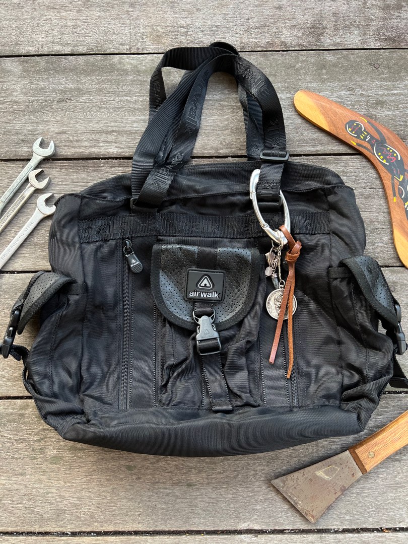 Vtg Airwalk tote bag, Men's Fashion, Bags, Belt bags, Clutches and ...