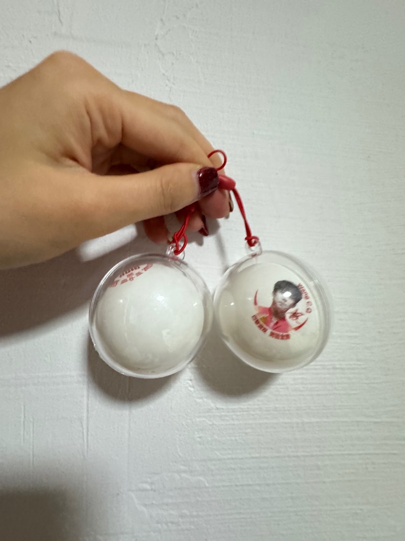 WTT 2025 singapore red string single, Sports Equipment, Sports & Games ...