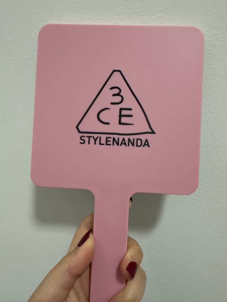3CE Big Hand Mirror, Kesehatan & Kecantikan, Rias Wajah di Carousell