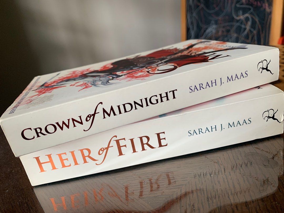 (Combo RM 50) Crown of Midnight & Heir of Fire by Sarah J Maas, Hobbies ...