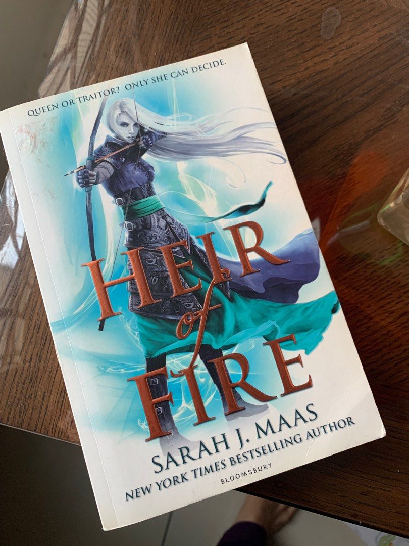 (Combo RM 50) Crown of Midnight & Heir of Fire by Sarah J Maas, Hobbies ...