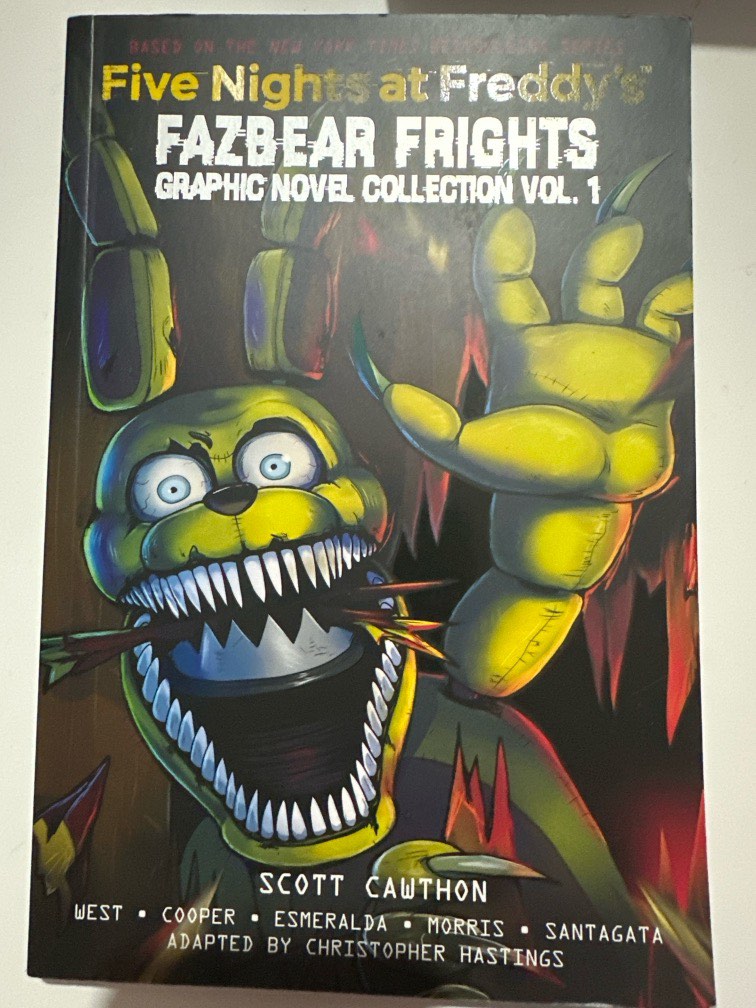 Five Nights at Freddy's: Fazbear Frights Graphic Novel Collection Vol ...