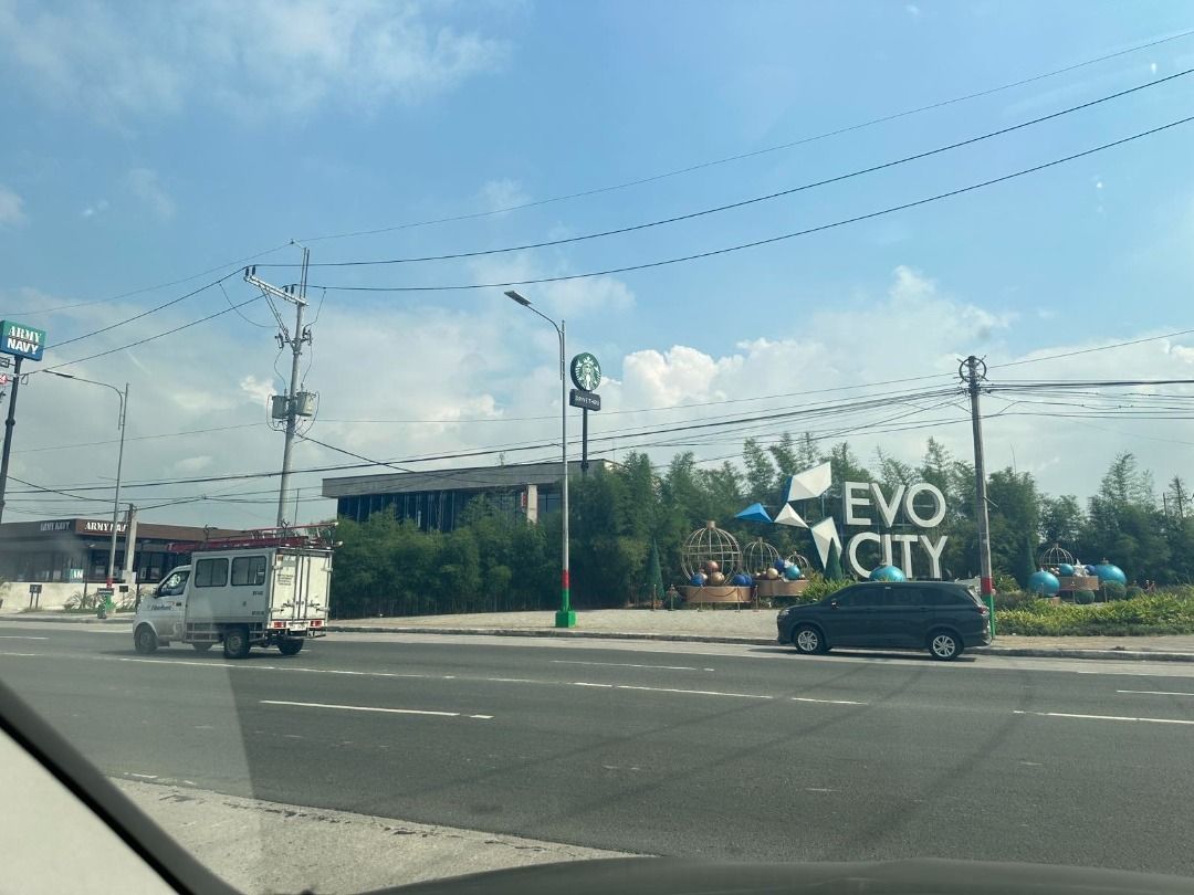For Lease! Commercial Lot across AYALA EVOCITY along the Hi Way ...
