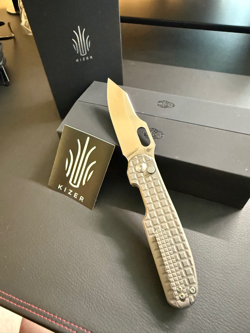 Kizer Cormorant 3.23" CPM-20CV Titanium Button-Lock Folding Knife ...