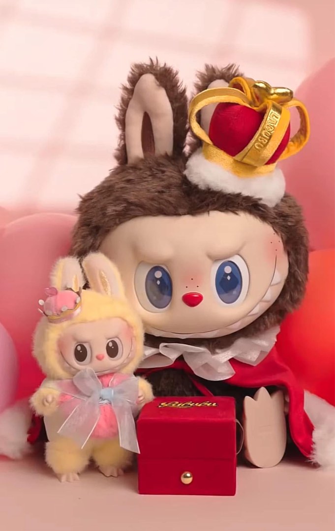 Labubu checkmate king queen, Hobbies & Toys, Toys & Games on Carousell