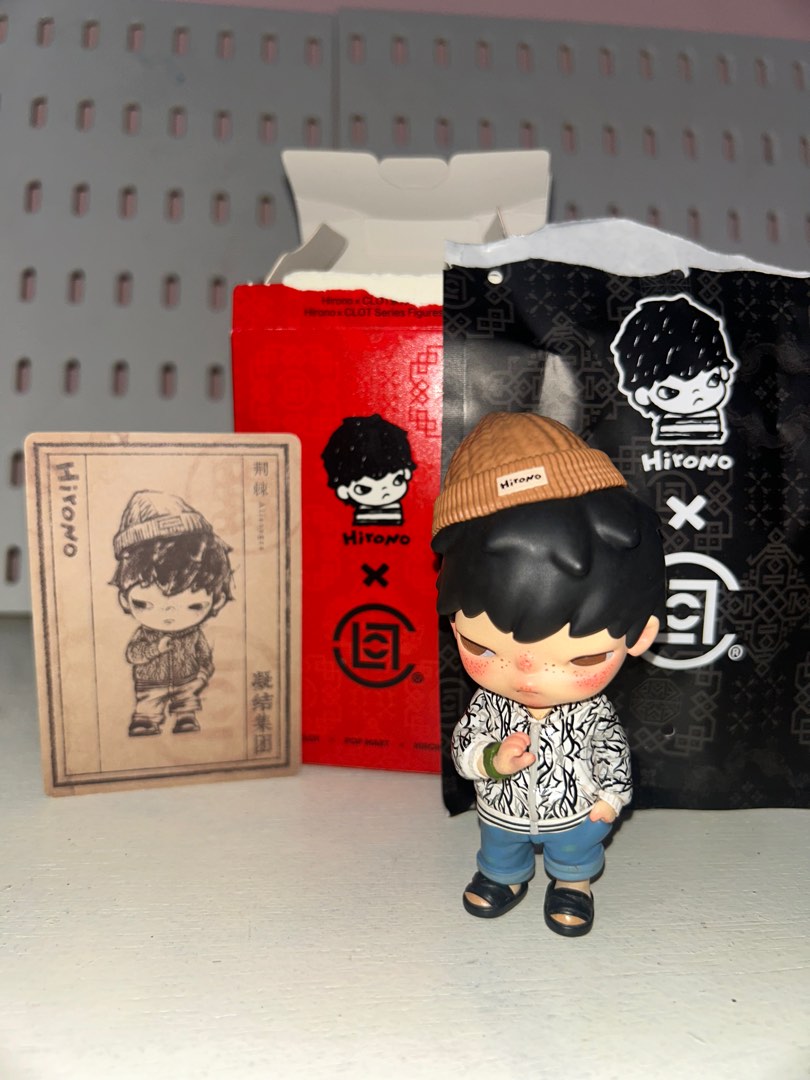 Popmart Hirono Clot (Alienegra), Hobbies & Toys, Toys & Games on Carousell