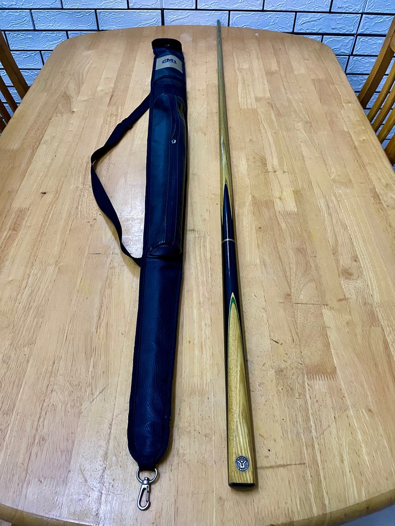 Riley England Snooker Cue, Sports Equipment, Sports & Games, Billiards ...
