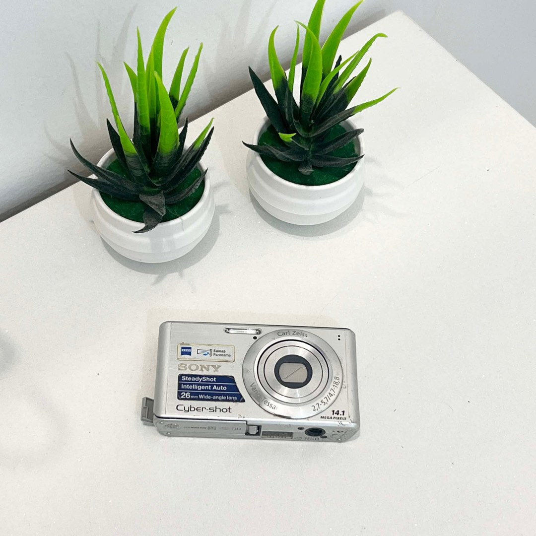 silver sony cybershot dsc-w350 digicam / digital camera, Photography ...