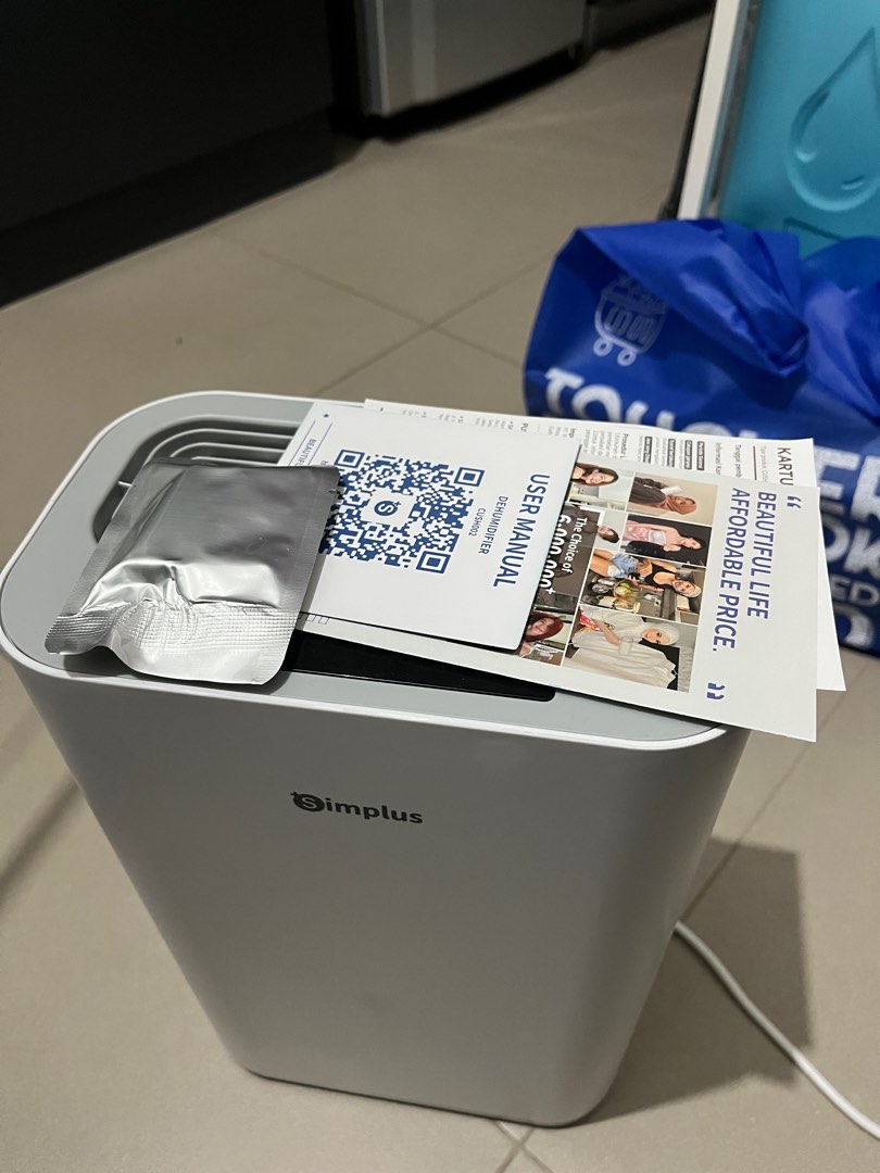 Simplus dehumidifier, Computers & Tech, Office & Business Technology on Carousell