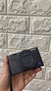 Sony RX100 Mark I (Mk 1), Photography, Cameras on Carousell