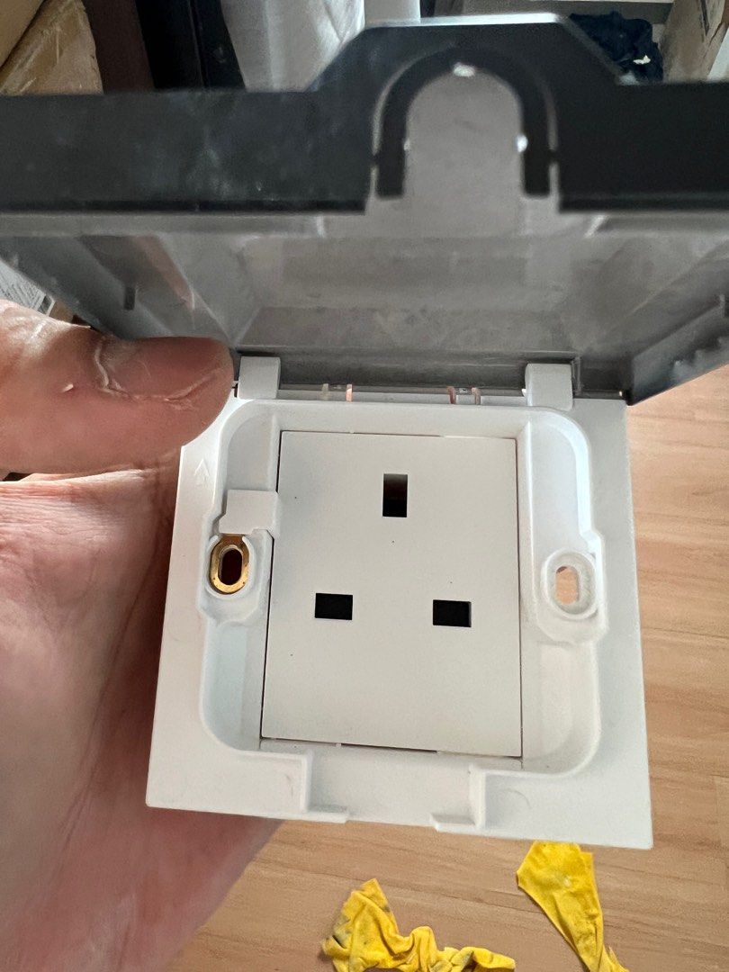 UK plug Socket, TV & Home Appliances, Electrical, Adaptors & Sockets on ...