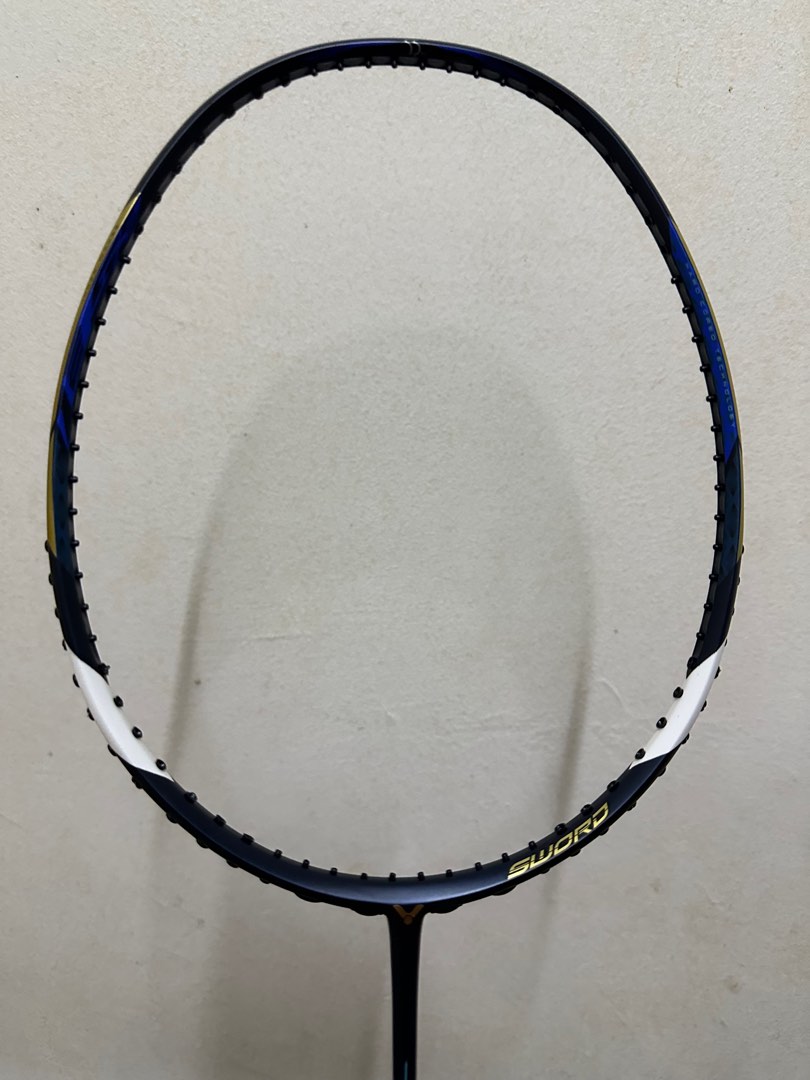 Victor Brave Sword 12 SE 55TH, Sports Equipment, Sports & Games, Racket ...