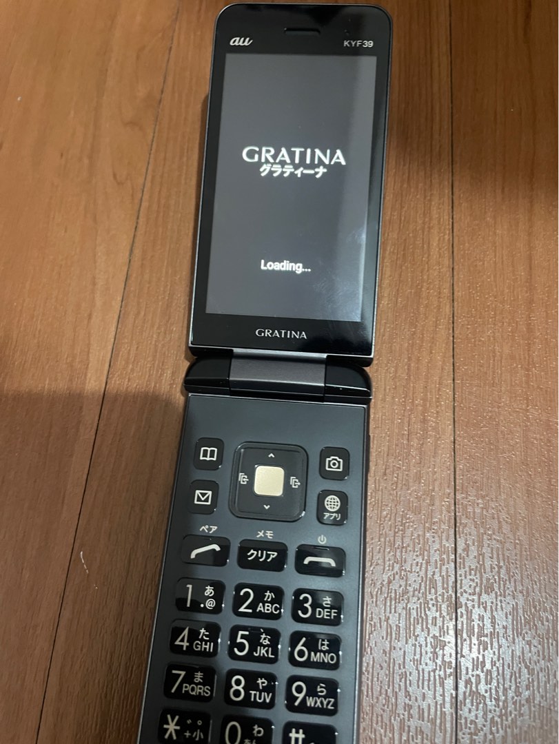 working japanese flip phone! kyocera gratina KYF39, Mobile Phones ...