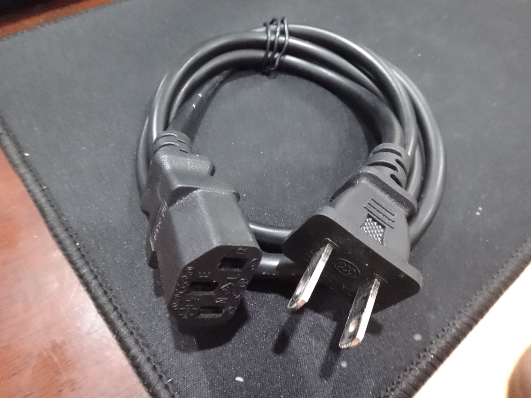 1.2 Meters/4 Feet Grounded to Ungrounded C13 Power Cable for ...