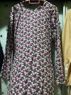 BAJU KURUNG BUNGA PINK, Women's Fashion, Muslimah Fashion, Baju Kurung ...