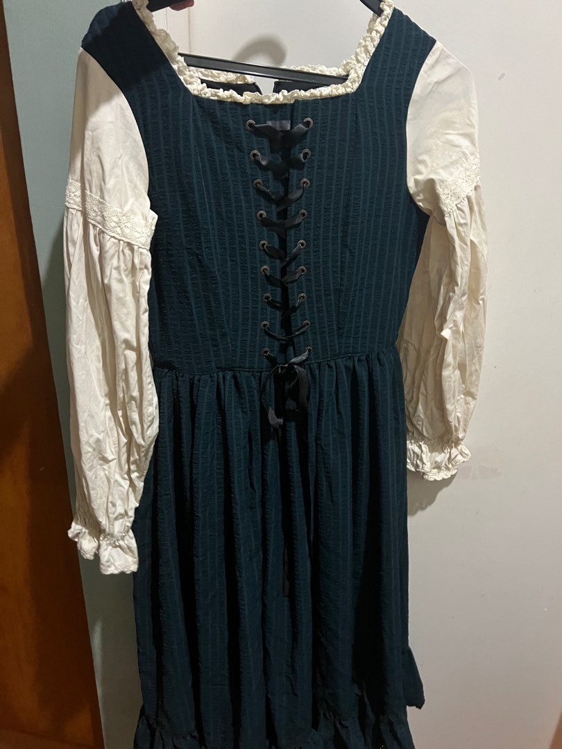 cottagecore pirate renaissance style dress, Women's Fashion, Dresses ...