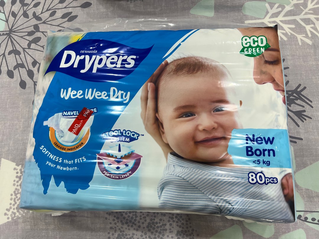 Drypers Wee Wee Dry, Babies & Kids, Bathing & Changing, Diapers & Baby ...
