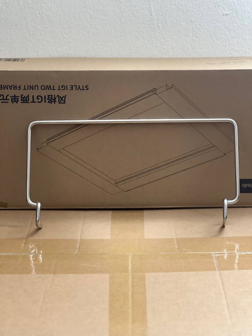 Half-unit IGT Side Hanger, Sports Equipment, Hiking & Camping on Carousell