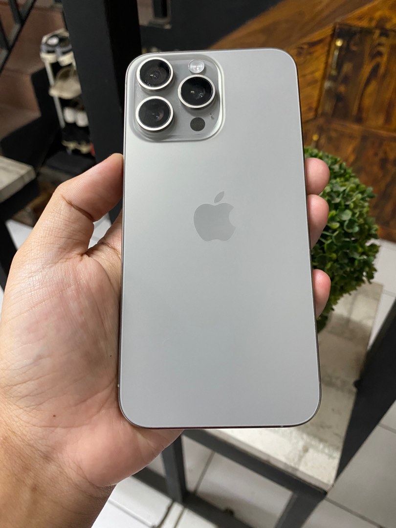 iPhone 15 Promax 256Gb Natural Titanium, Telepon Seluler & Tablet ...