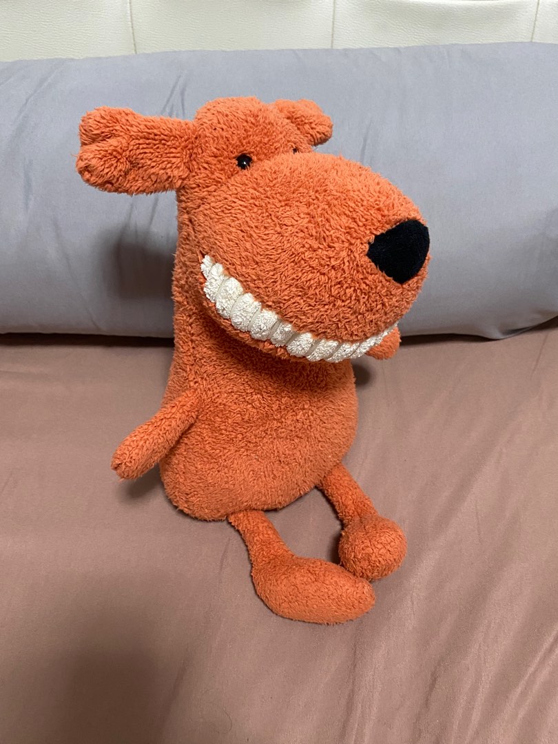 Jellycat retired toothy dog, Hobbies & Toys, Toys & Games on Carousell
