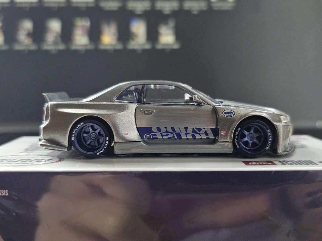 Mini GT Kaido House Nissan Skyline GTR R34 Kaido Works Shinjuku V1 ...