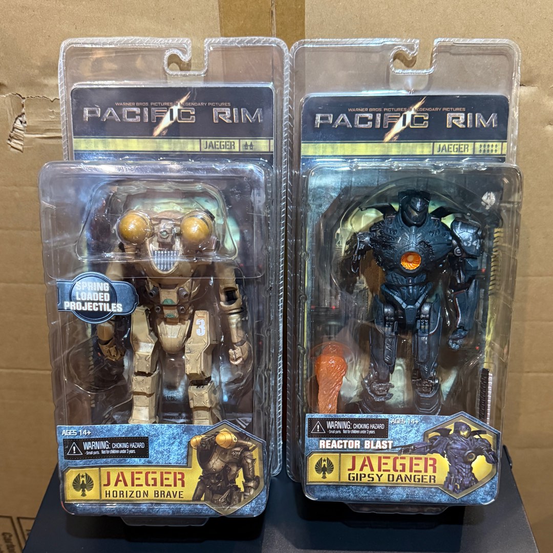 NECA Pacific Rim Jaeger, Hobbies & Toys, Toys & Games on Carousell