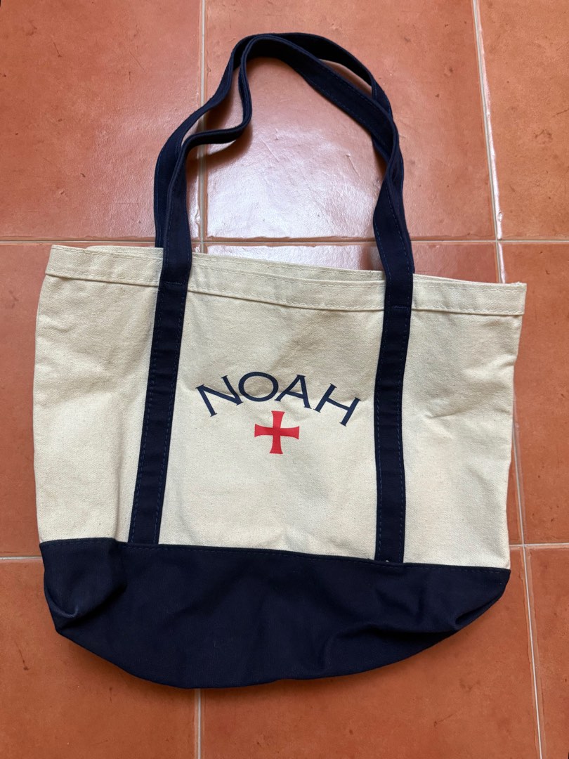 Noah Canvas Tote Bag, Men's Fashion, Bags, Sling Bags on Carousell