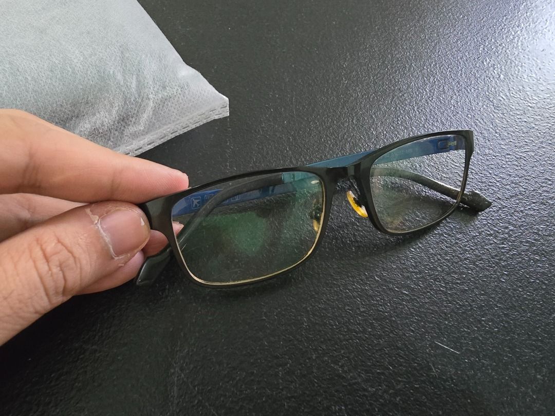 Parim Air7 Eye Glasses Frame, Everything Else, Others on Carousell