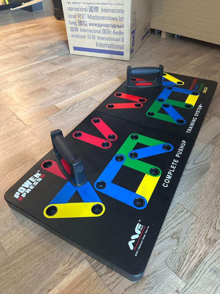 Push up training system, Sports Equipment, Exercise & Fitness, Toning ...