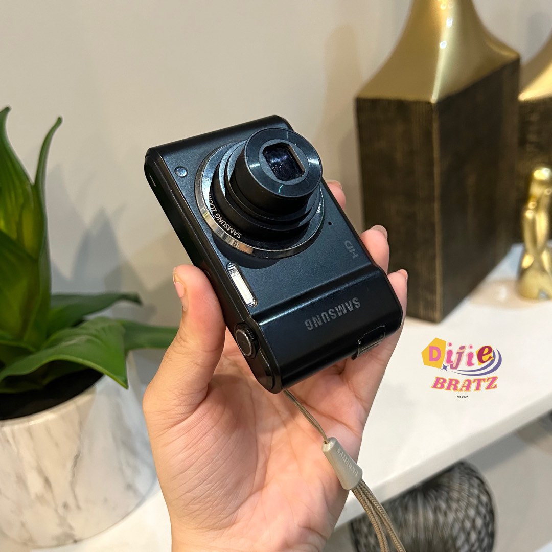 Samsung ES90 Digicam Digital Camera, Photography, Cameras on Carousell