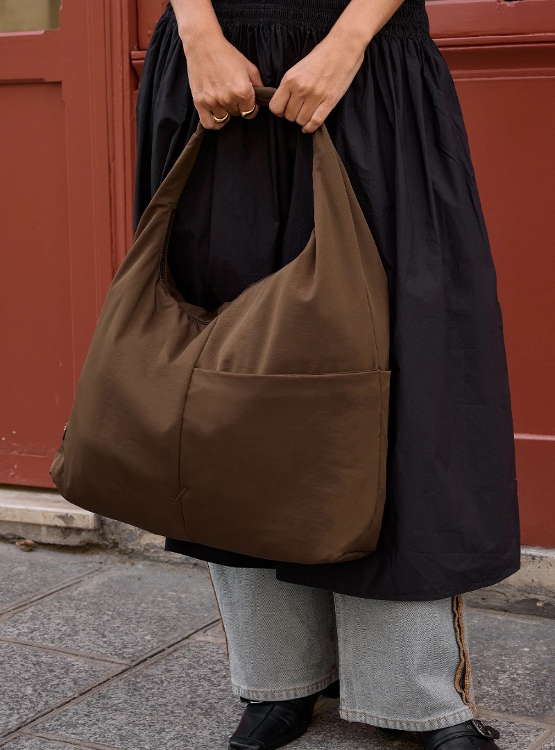 The Paper Bunny Arc in BonBon, Women's Fashion, Bags & Wallets ...