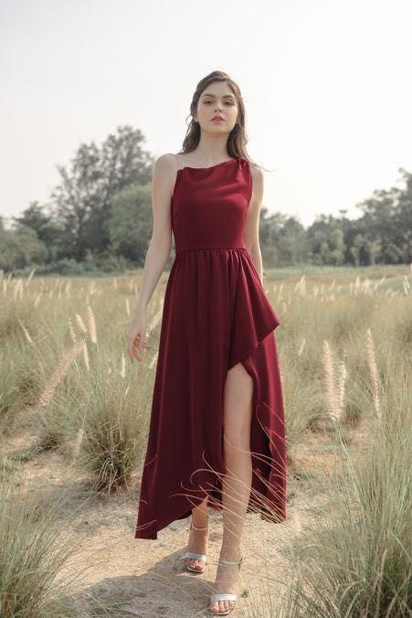 The Thread Theory Making Waves Dress in Maroon, Women's Fashion ...