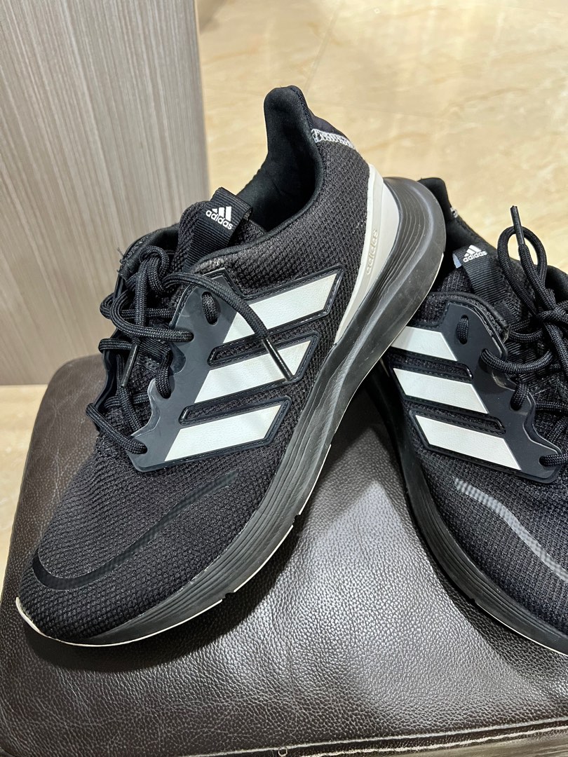 Adidas Cloudform Comfort, Women's Fashion, Footwear, Sneakers on Carousell