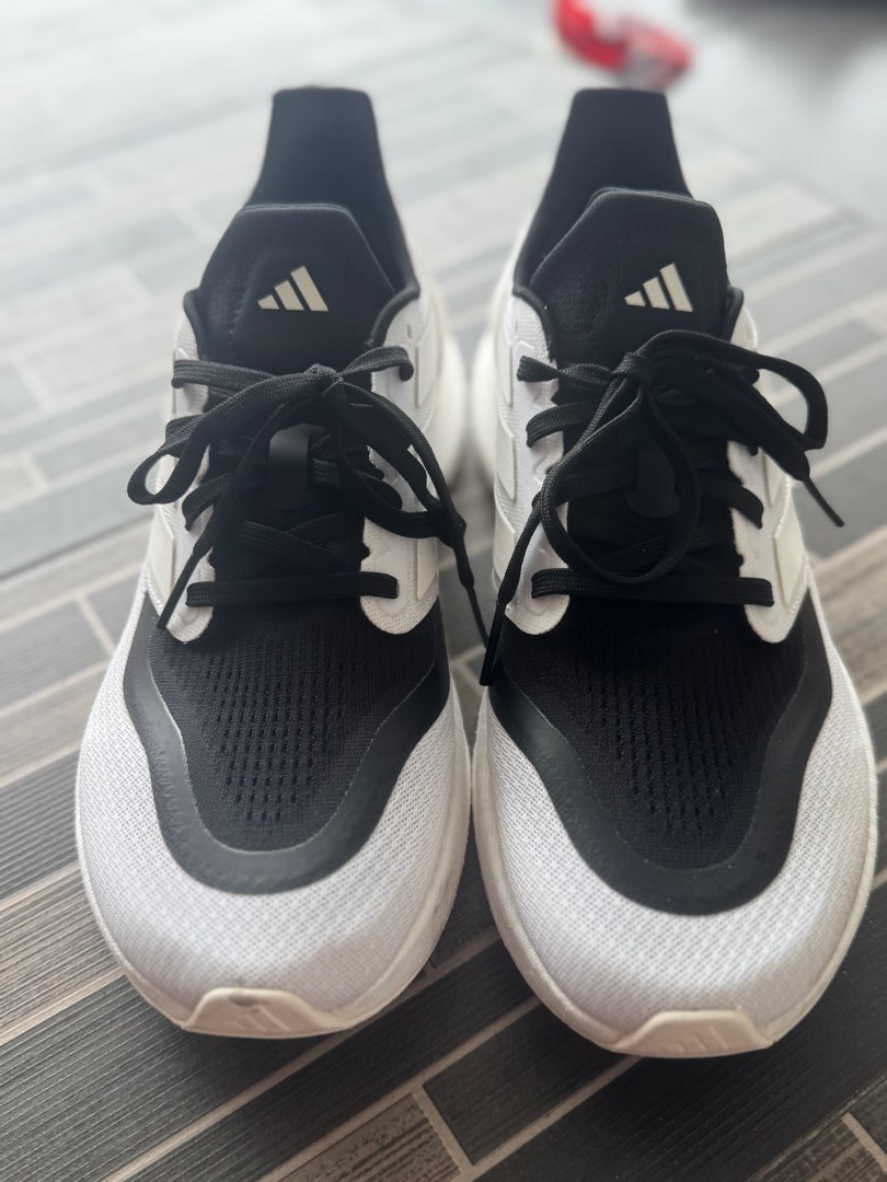 Adidas pureboots 5 like new Us 11, Men's Fashion, Footwear, Sneakers on ...