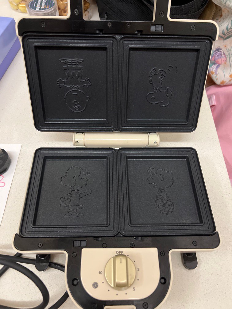 Bruno snoopy sandwich maker, Furniture & Home Living, Bathroom ...