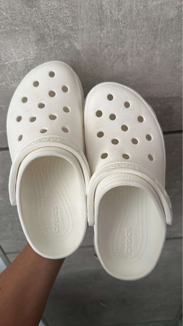 CROCS BAE CLOGS, Women's Fashion, Footwear, Sandals on Carousell