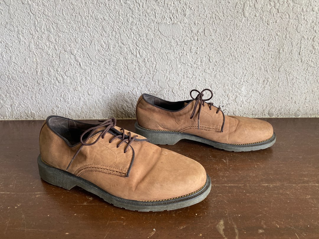 Dr Martens Lester (Light Brown | UK9), Men's Fashion, Footwear, Boots ...