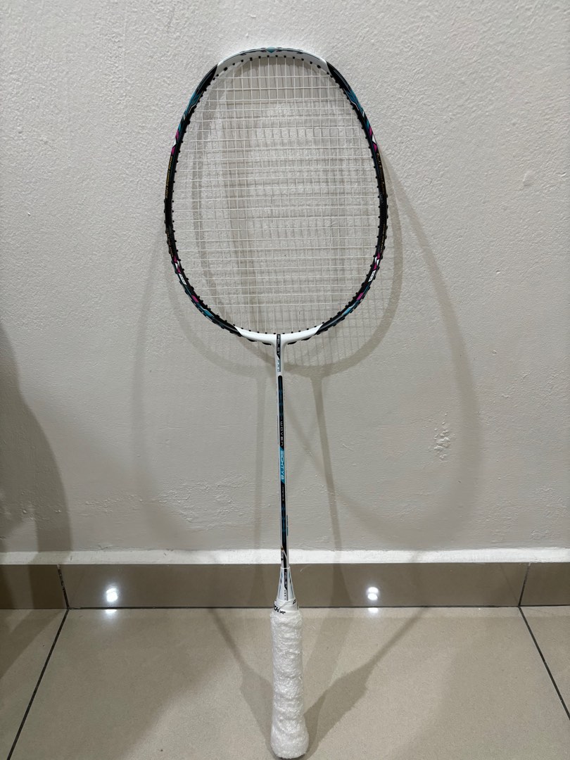 Felet Woven Eighty8 Badminton Racket, Sports Equipment, Sports & Games ...