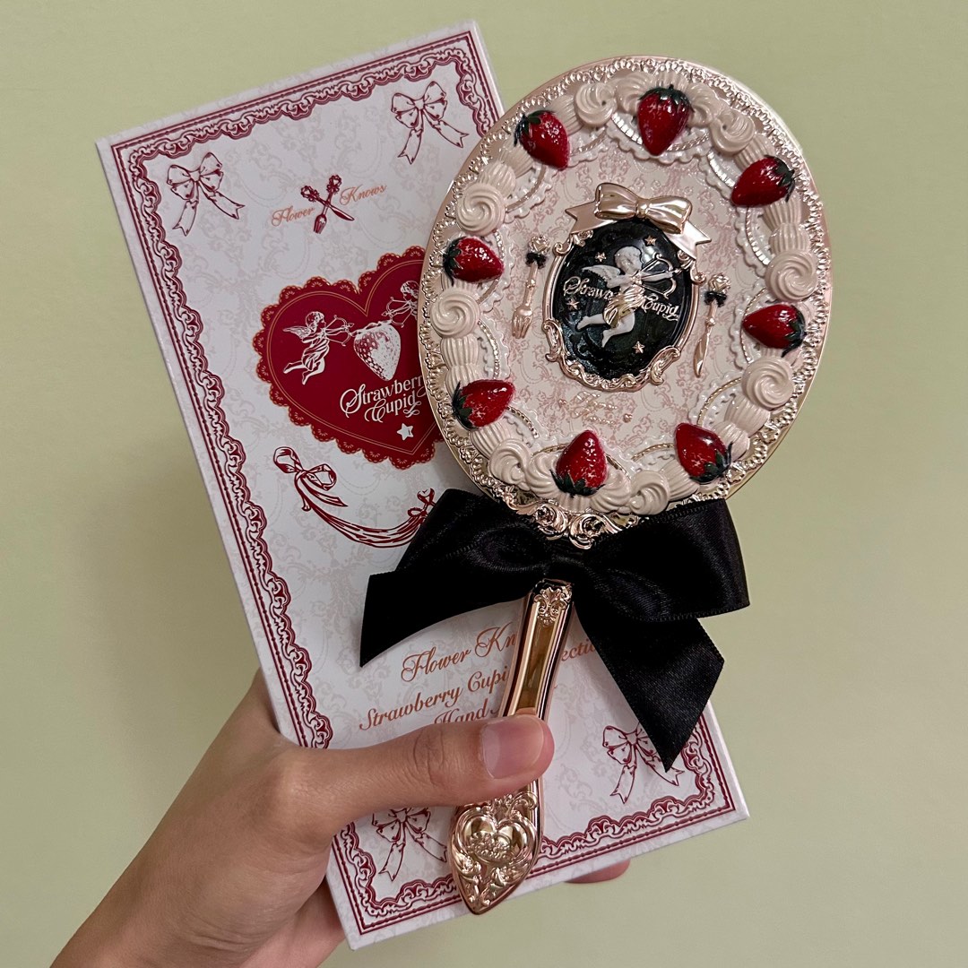 FLOWER KNOWS STRAWBERRY CUPID MIRROR, Beauty & Personal Care, Face ...