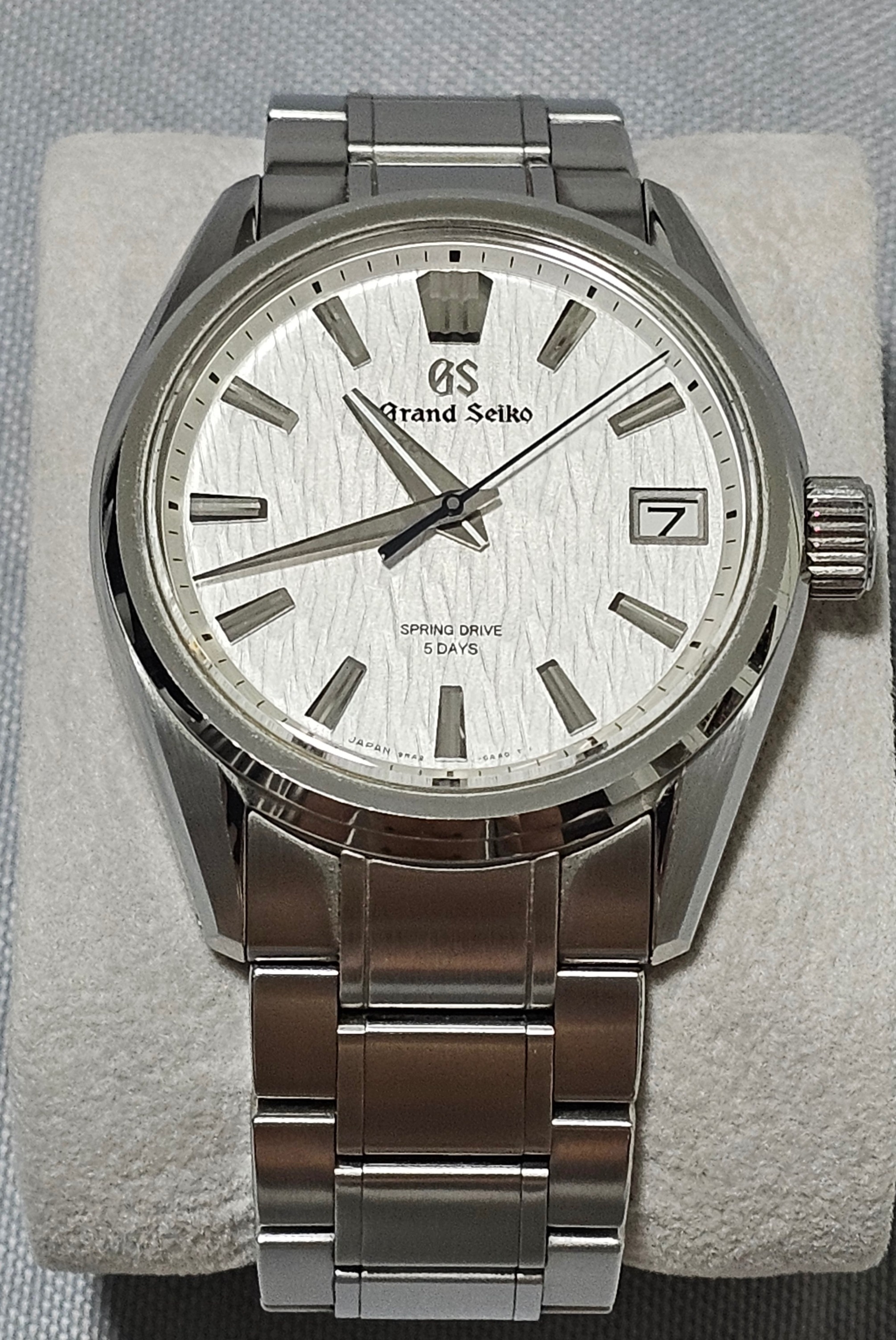 Grand Seiko SLGA009 Spring Drive (White Birch) + Unused Grand Seiko ...